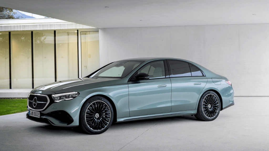 Mercedes E 180 Fiyatı ve 2026 Teknik Özellikleri